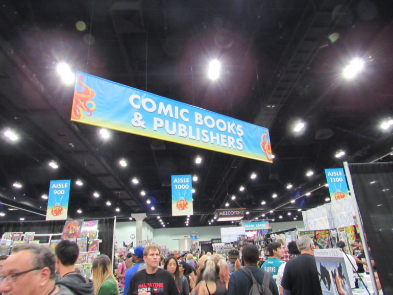 Our Saturday at LA Comic Con and Photo Gallery of the Show Floor